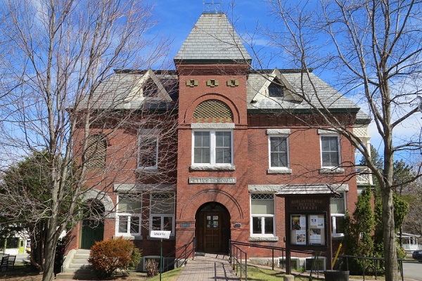 Parc de la Bibliothèque Commémorative Pettes 276 Chem. Knowlton ...